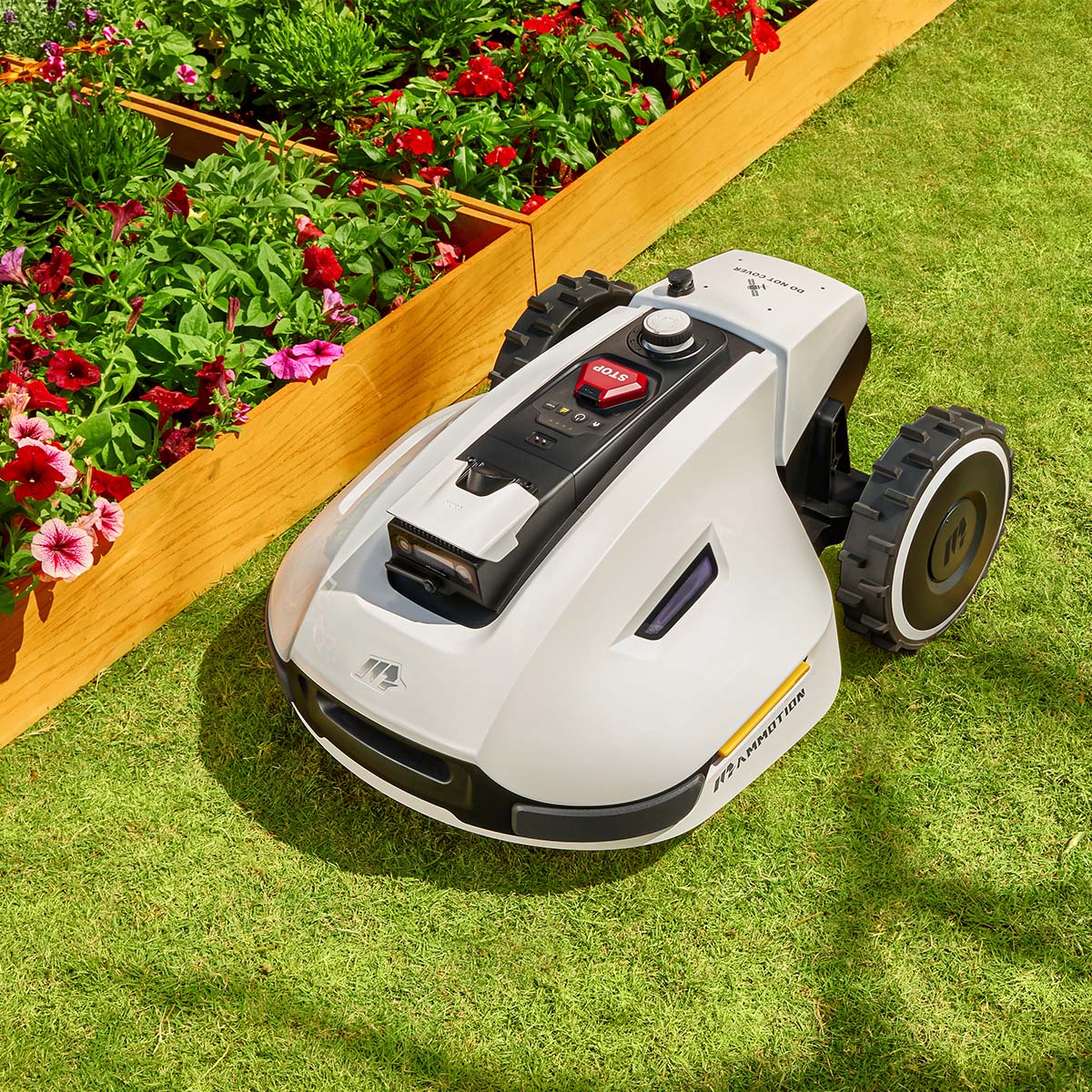 Mammotion YUKA 2000 - lubasekacky.cz